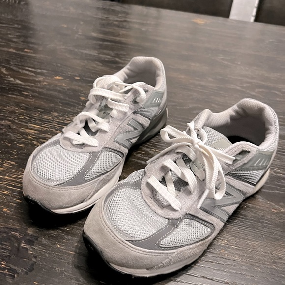 New Balance | Shoes | New Balance Grade School 7 | Poshmark